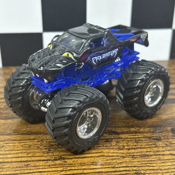 Hot Wheels | Toys | Hot Wheels 64 Monster Jam Predator Monster Truck ...